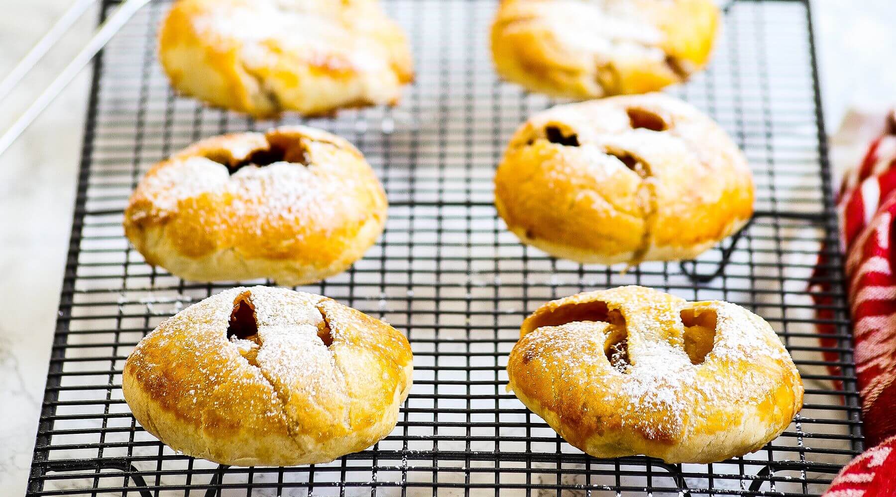 MasterClass Bakeware | Cake, Pie, Flan & Loaf Tins – Potters Cookshop