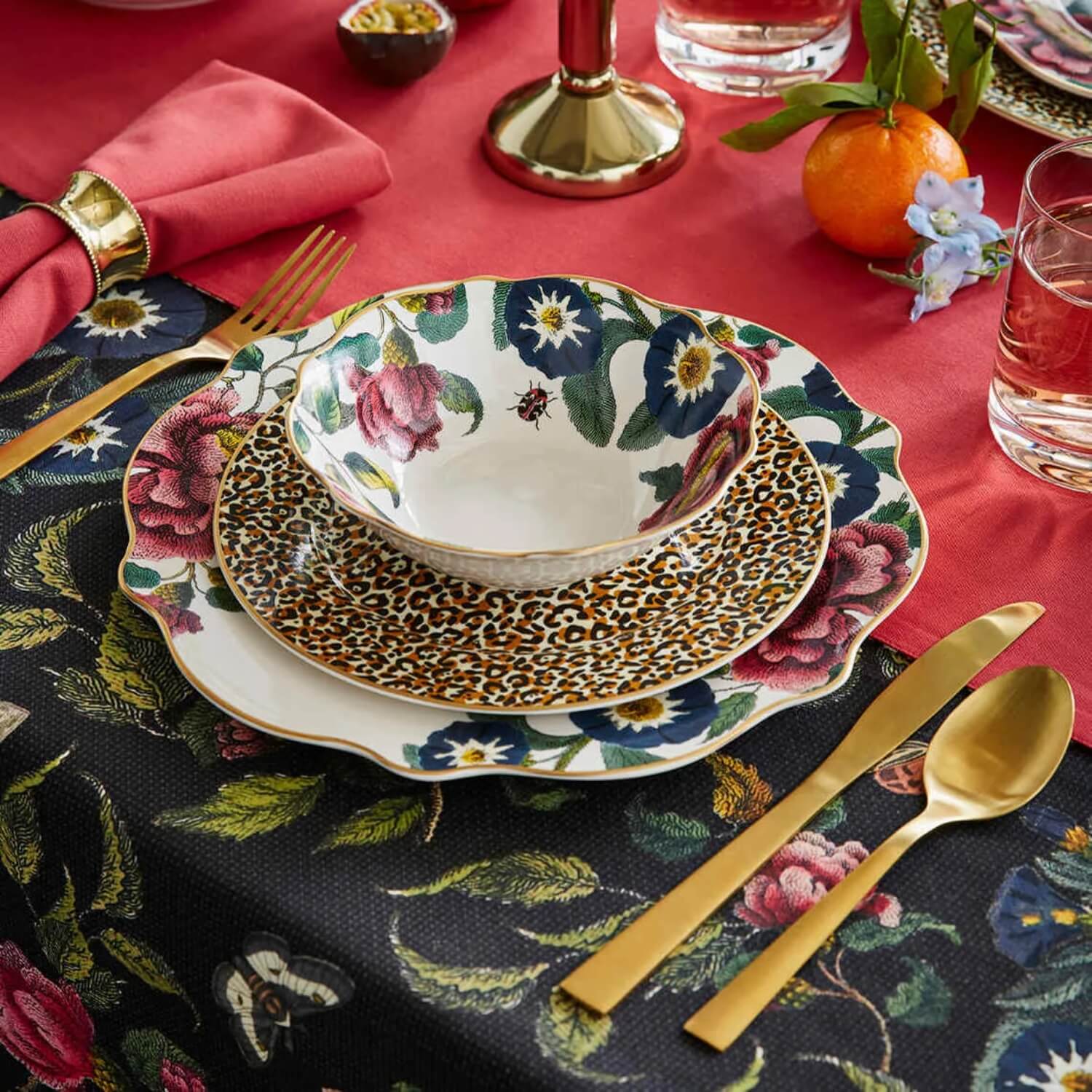 Buy Spode | Creatures of Curiosity Fine China 12-Piece Dinner Set ...