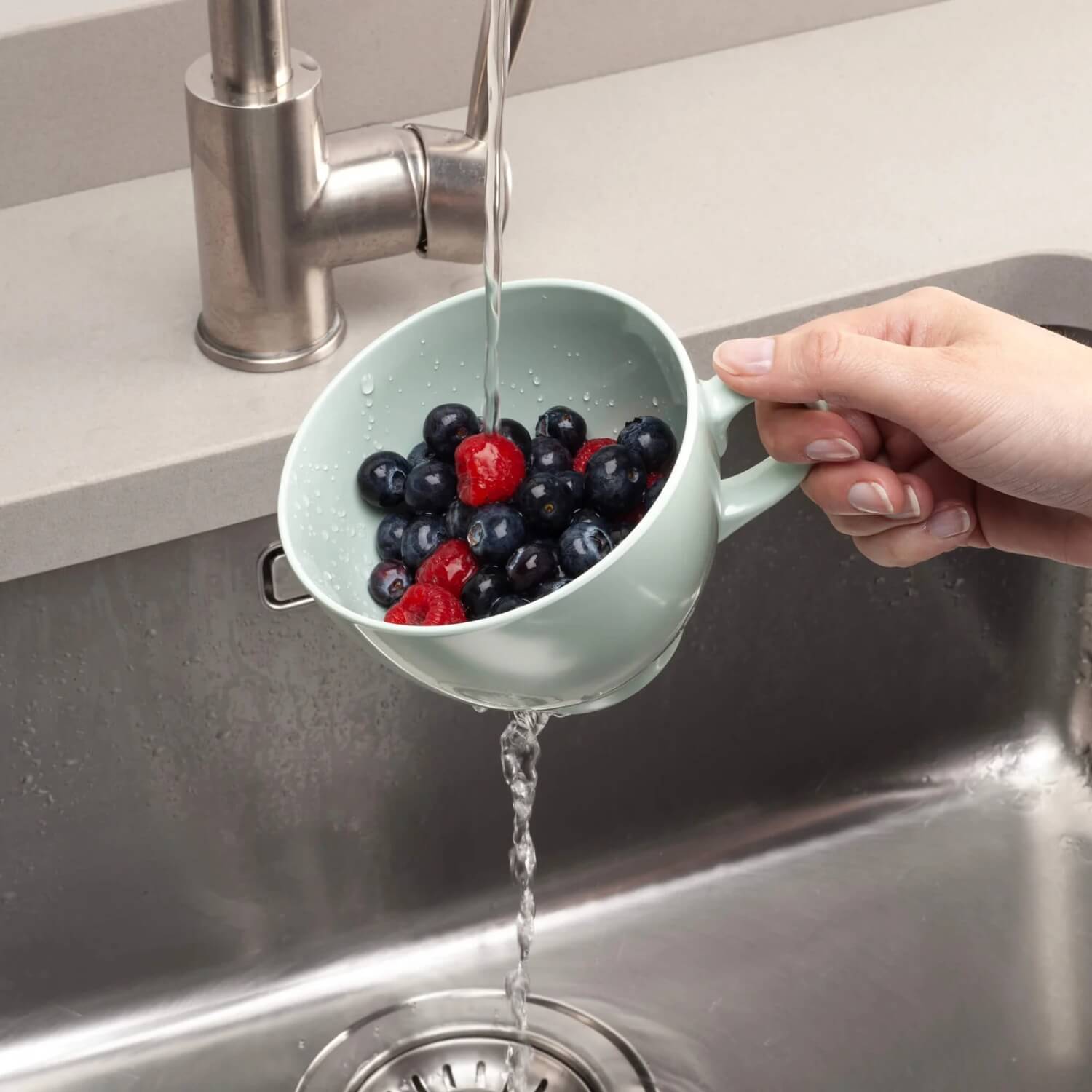 Buy Zeal | Berry 10cm Melamine Colander with Handle - Sage Green ...