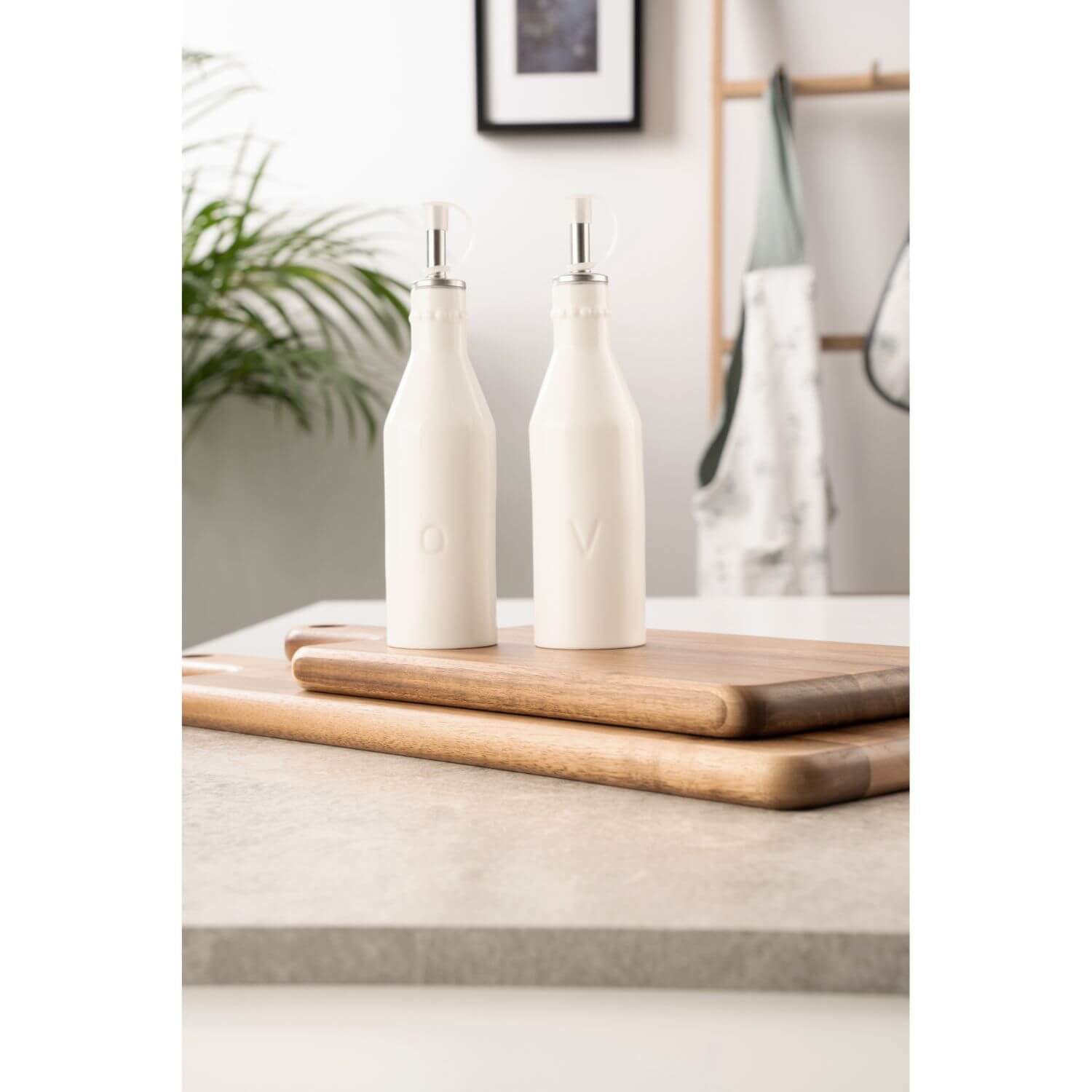 Buy Mary Berry | Signature Oil & Vinegar Set – Potters Cookshop