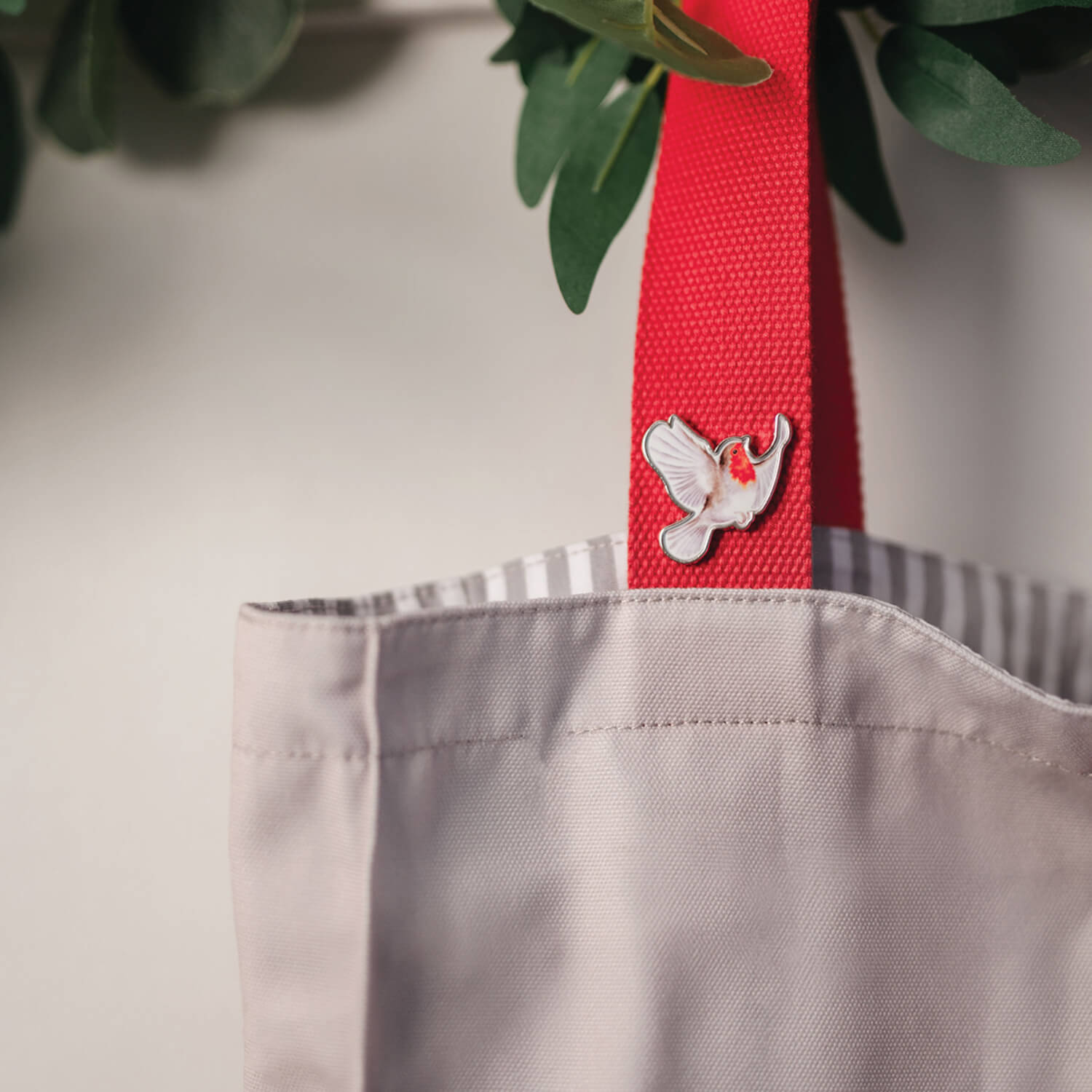 Buy Wrendale Designs | by Hannah Dale Pin Badge - Flying Robin - Robin ...