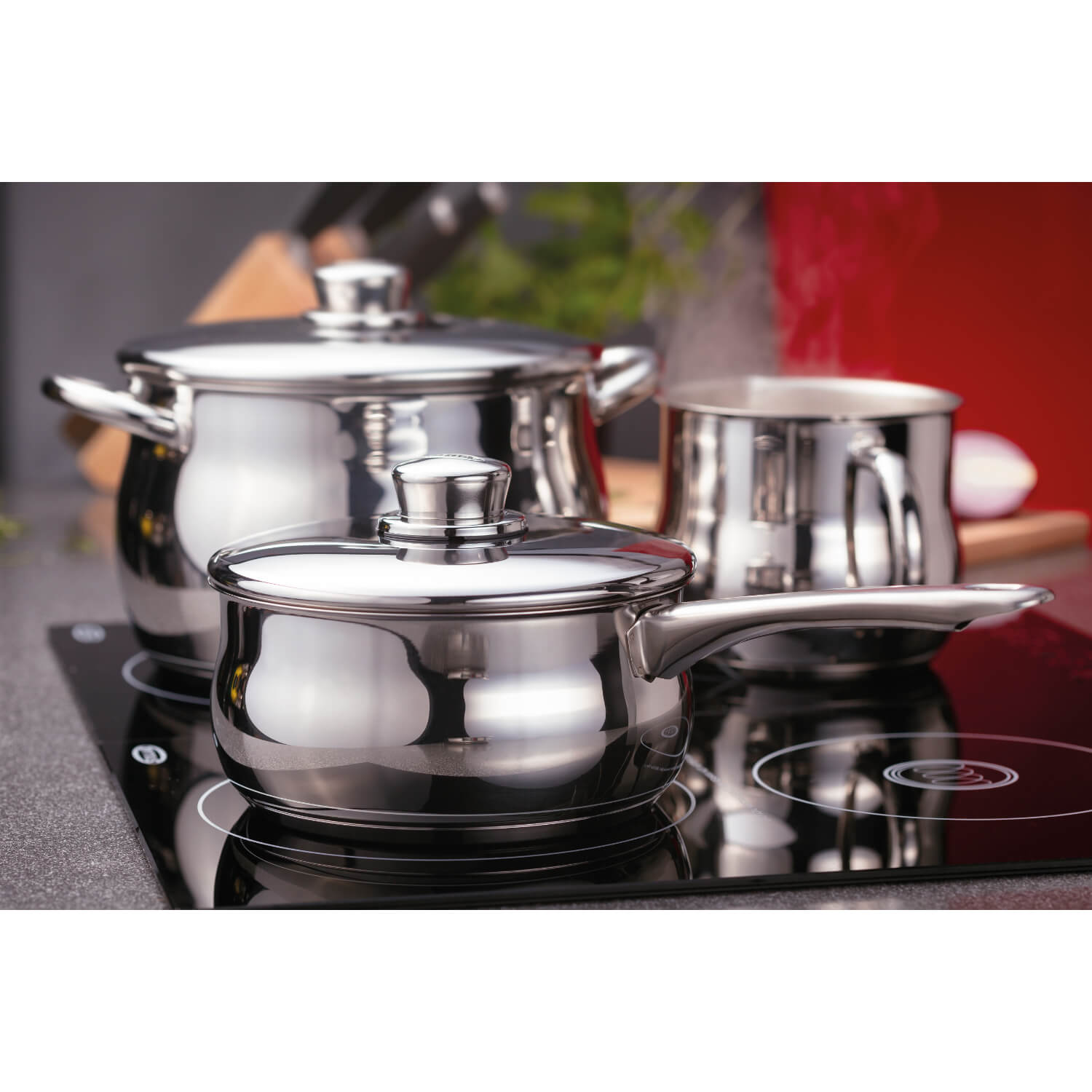 Buy Stellar | 1000 Saucepan With Lid - 18cm – Potters Cookshop